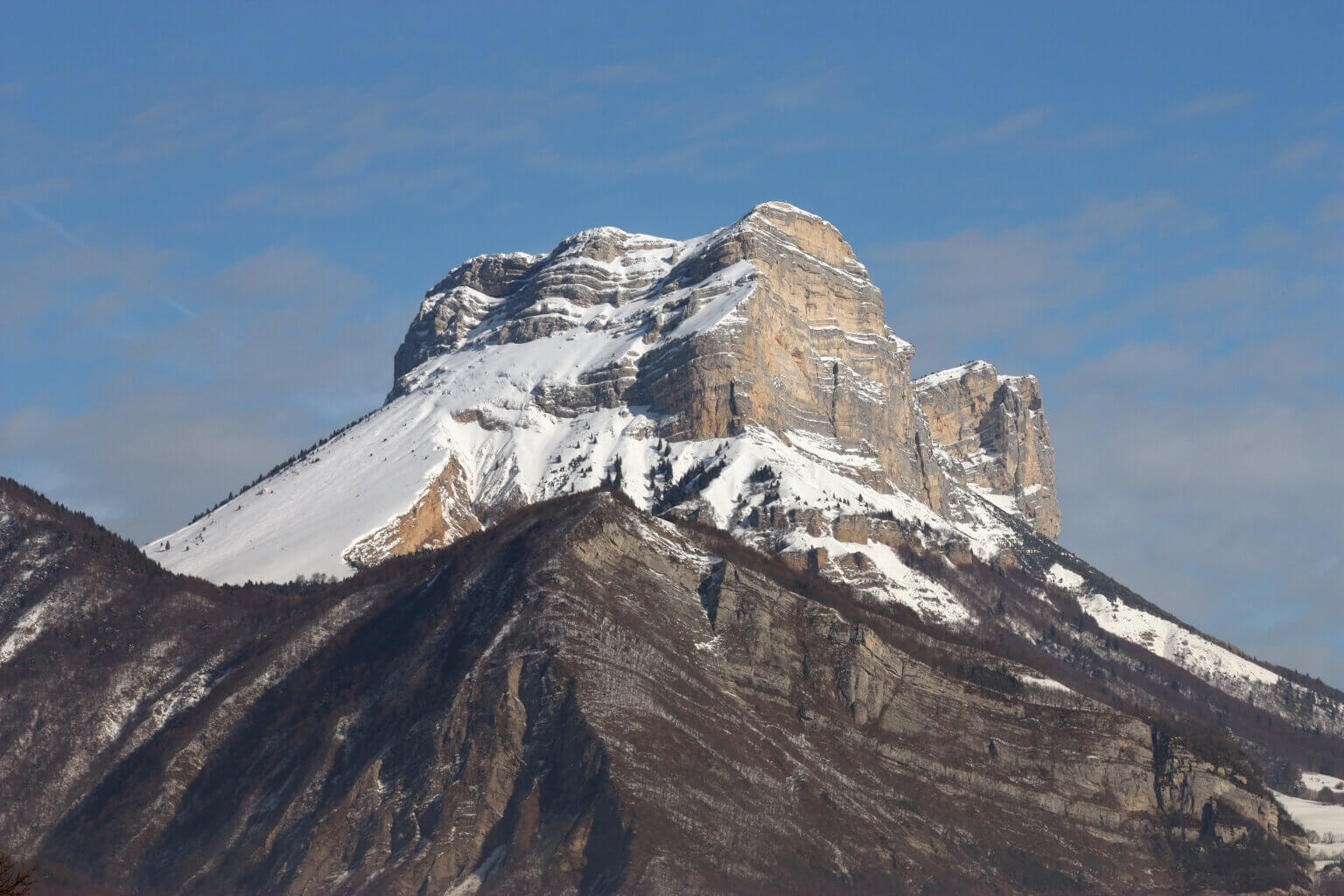 Dent de Crolles, traversée en spéléologie - NOA Guides